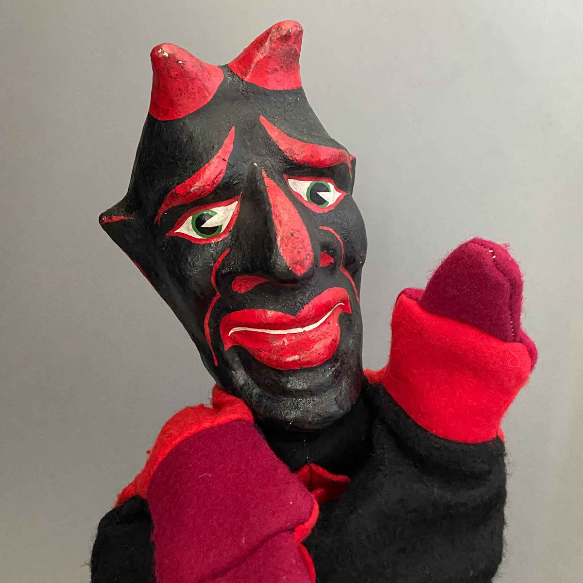 Halloween – Once Upon A Puppet