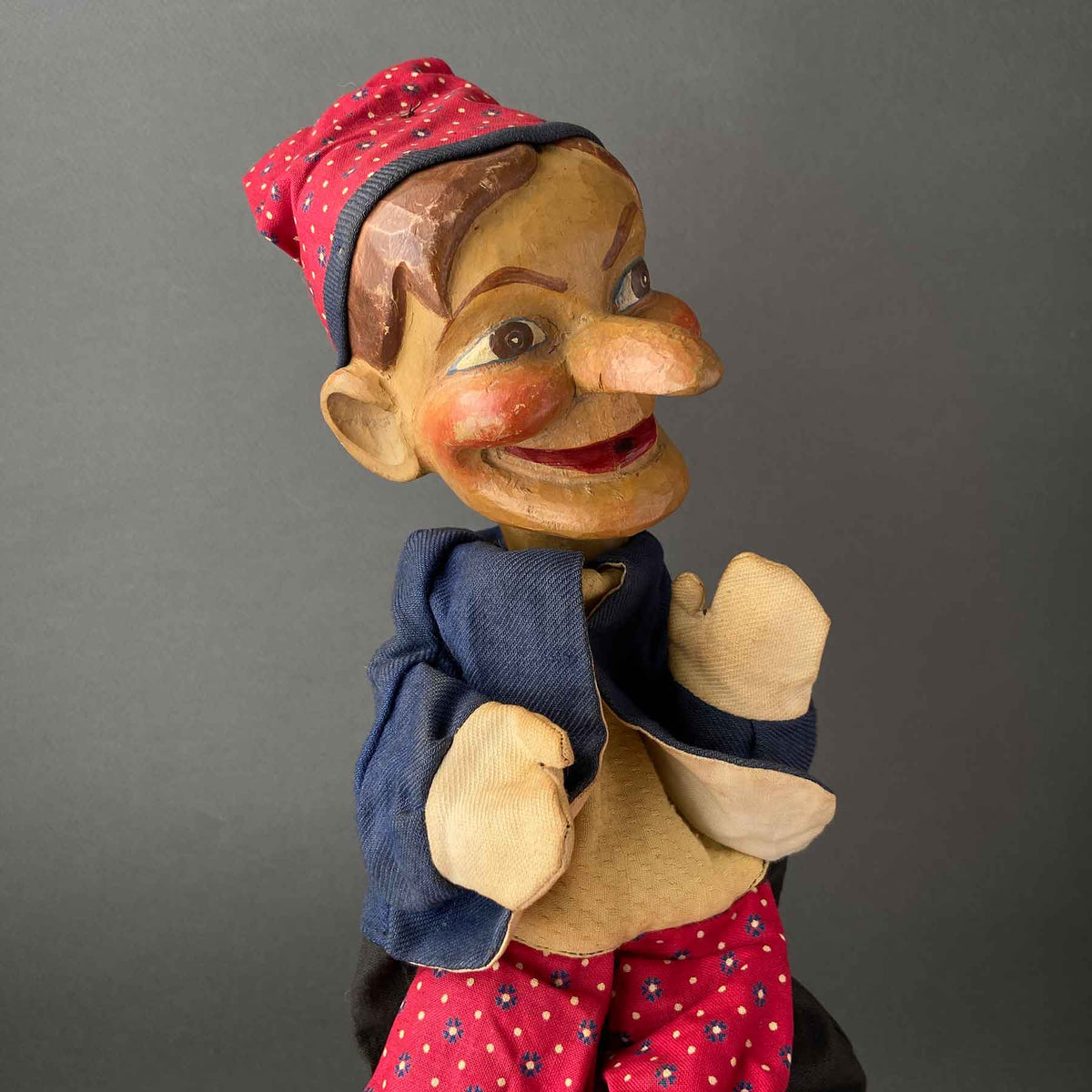 Vintage Bross KASPER Hand Puppet ~ circa 1950s Rare! – Once Upon A Puppet