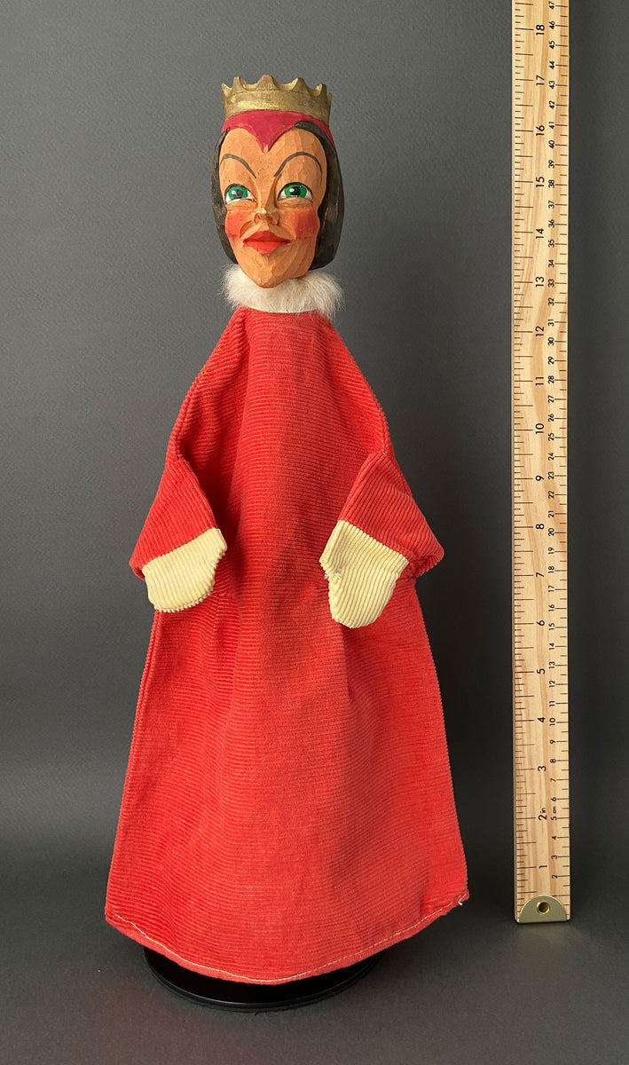 Vintage Hohnsteiner Queen Hand Puppet ~ 1960s – Once Upon A Puppet