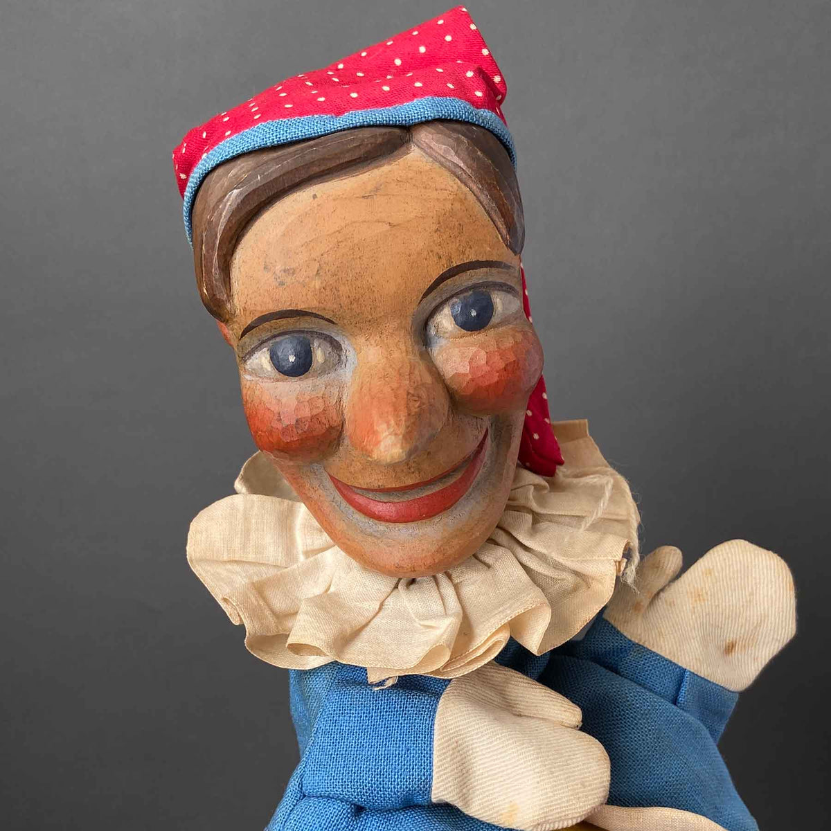 Vintage Bross KASPER Hand Puppet ~ circa 1950s Rare! – Once Upon A Puppet